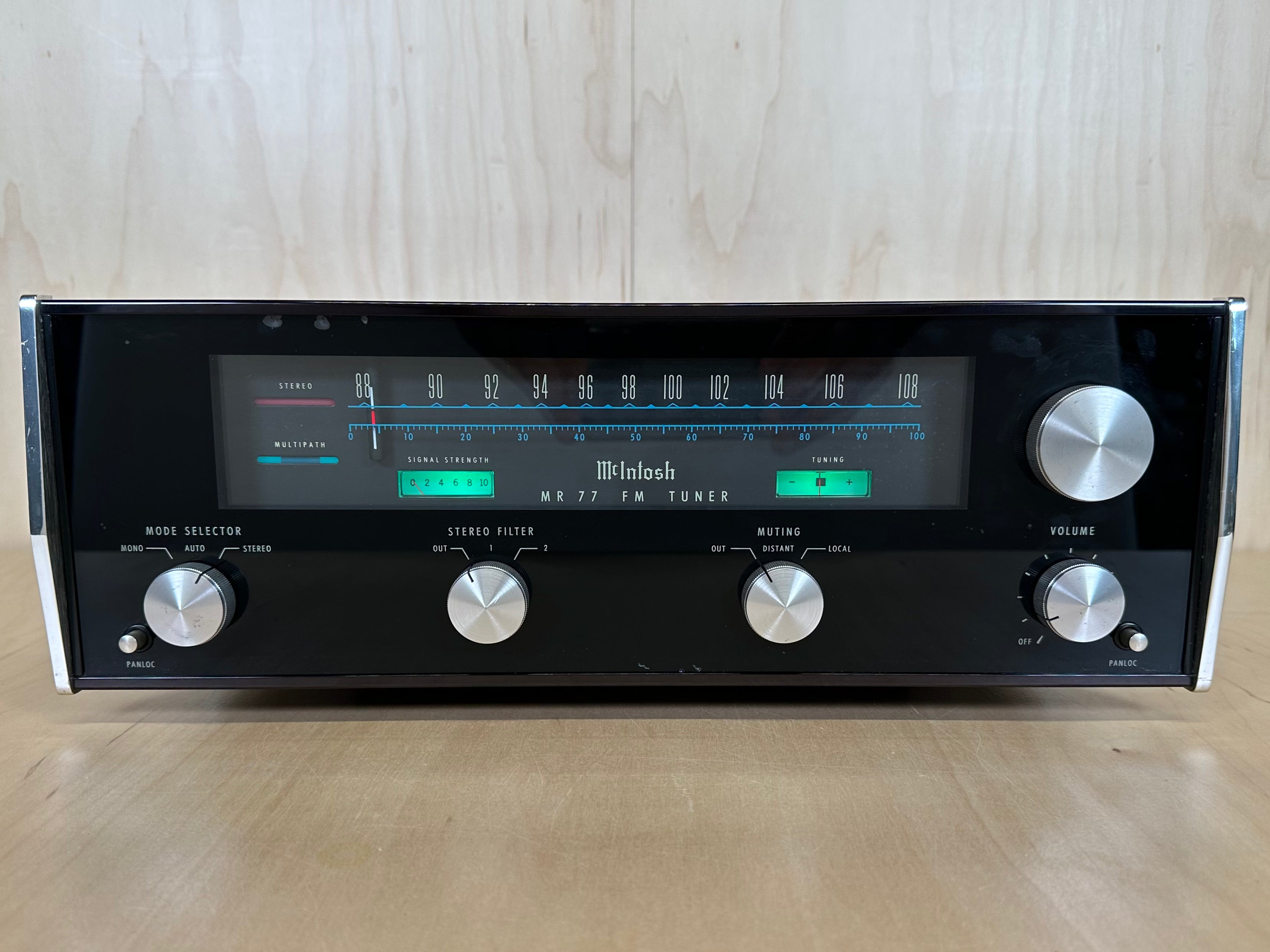 Mcintosh MR77 FM Stereo Tuner w/New Factory Box – Record Mart HiFi