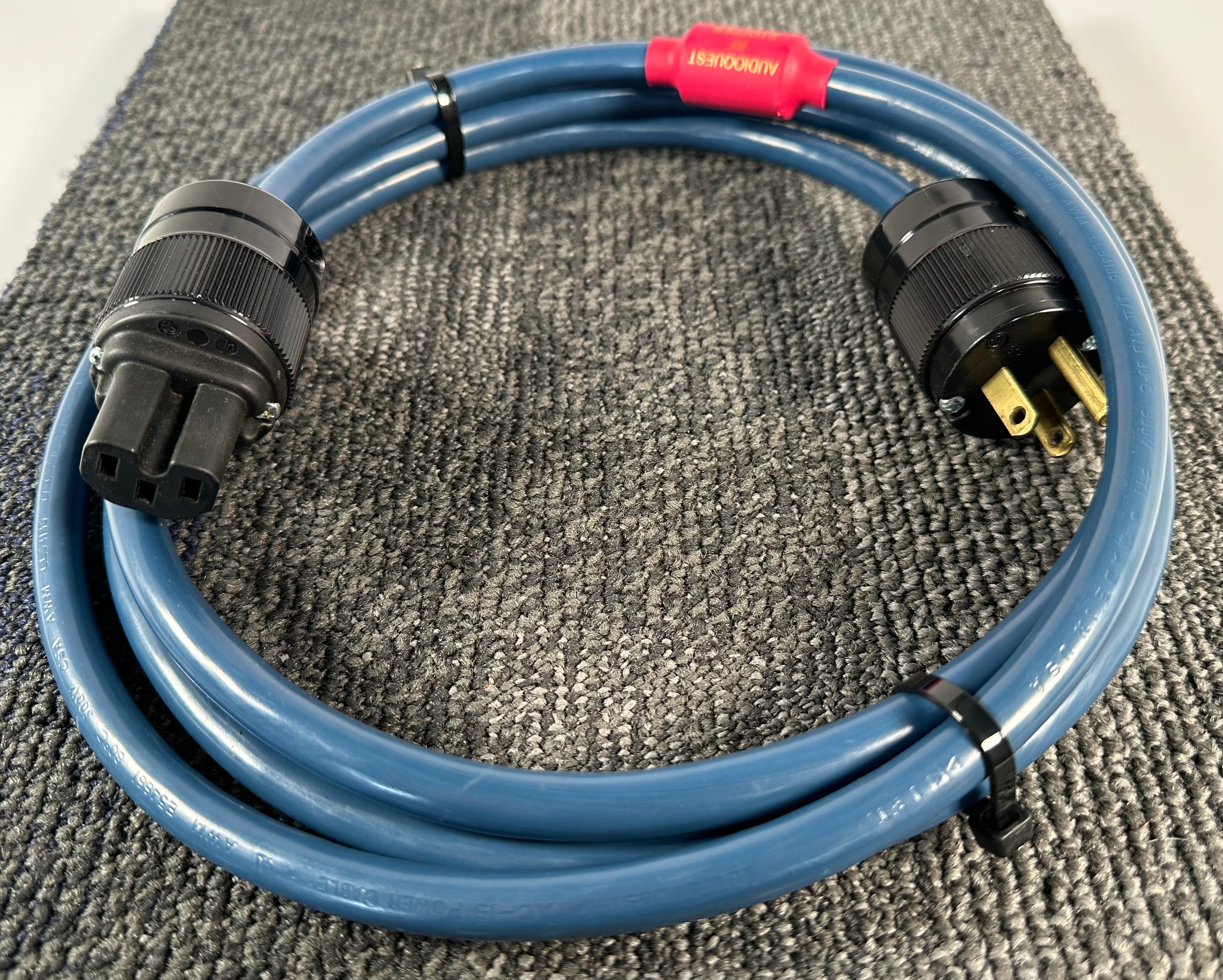 Audioquest AC-15 Power Cable w/RF Stopper 2 Meters – Record Mart HiFi