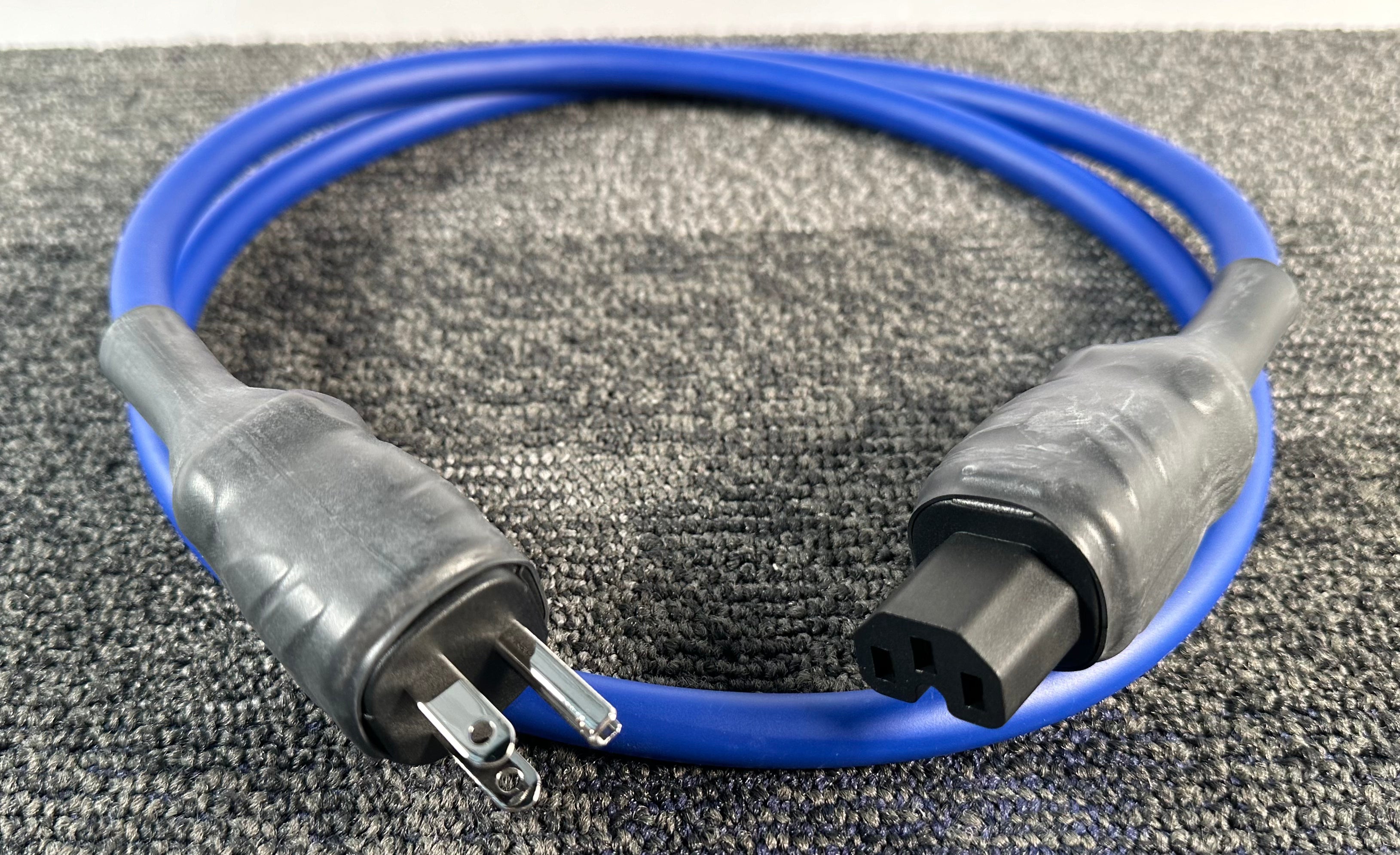 Moon Audio Blue Dragon Power Cable 4 feet – Record Mart HiFi