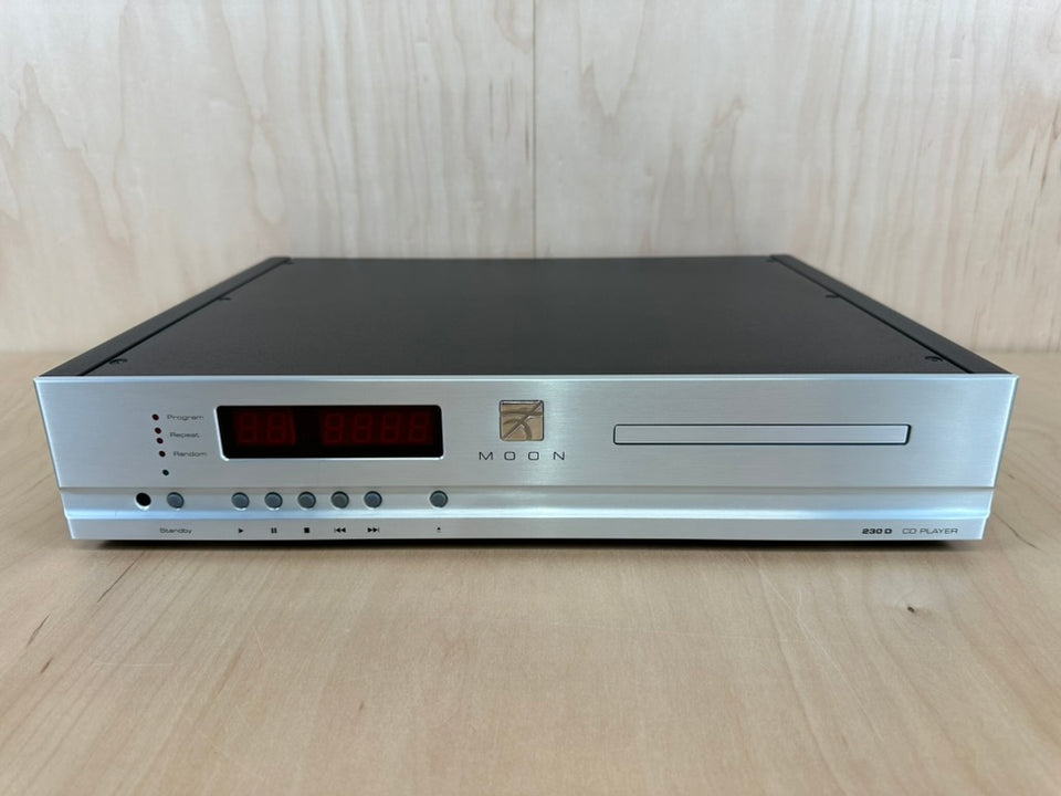 Moon 230D CD Player by Simaudio w/Remote – Record Mart HiFi