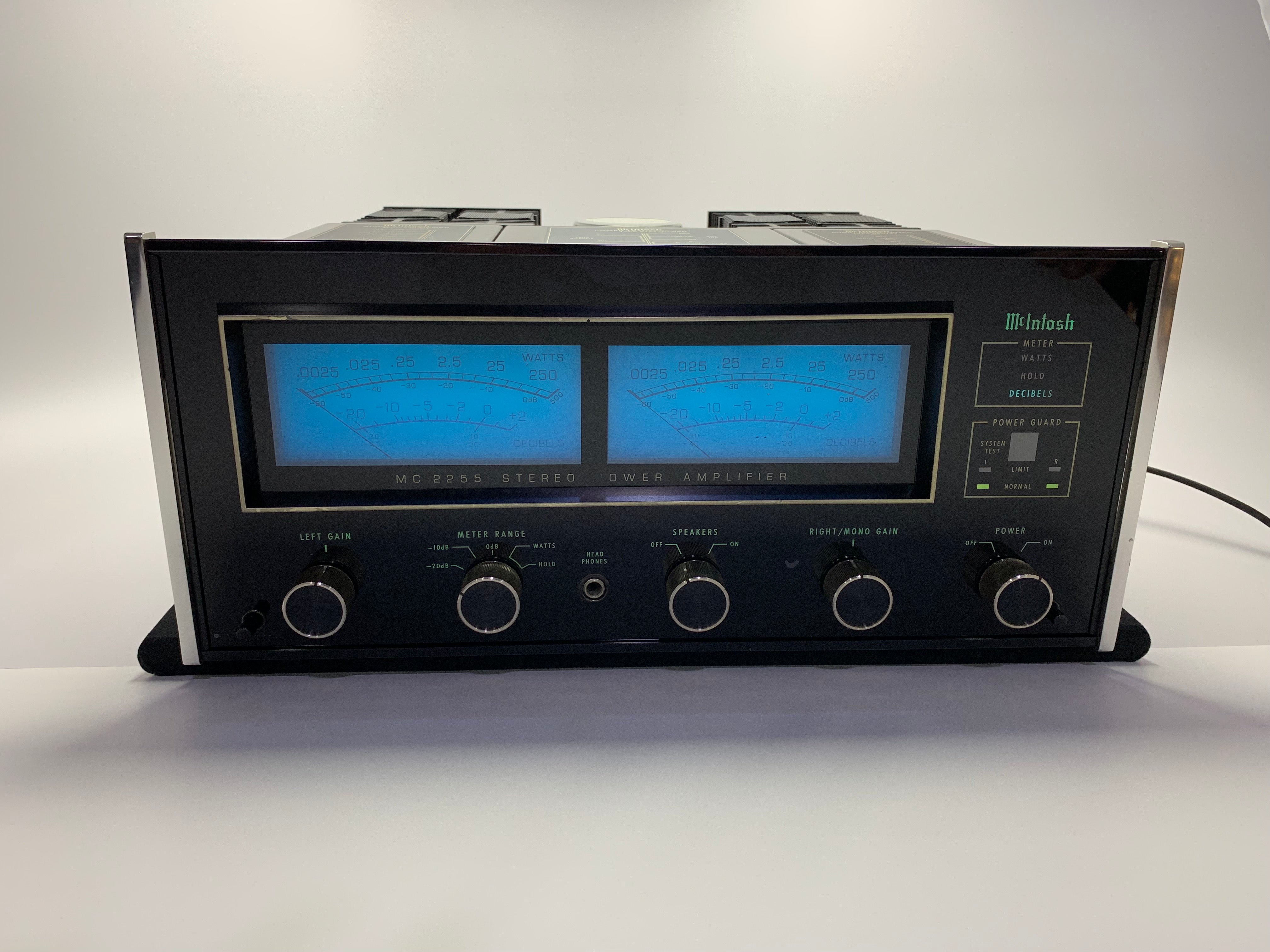 MCINTOSH MC 2255 AMPLIFIER – Record Mart HiFi