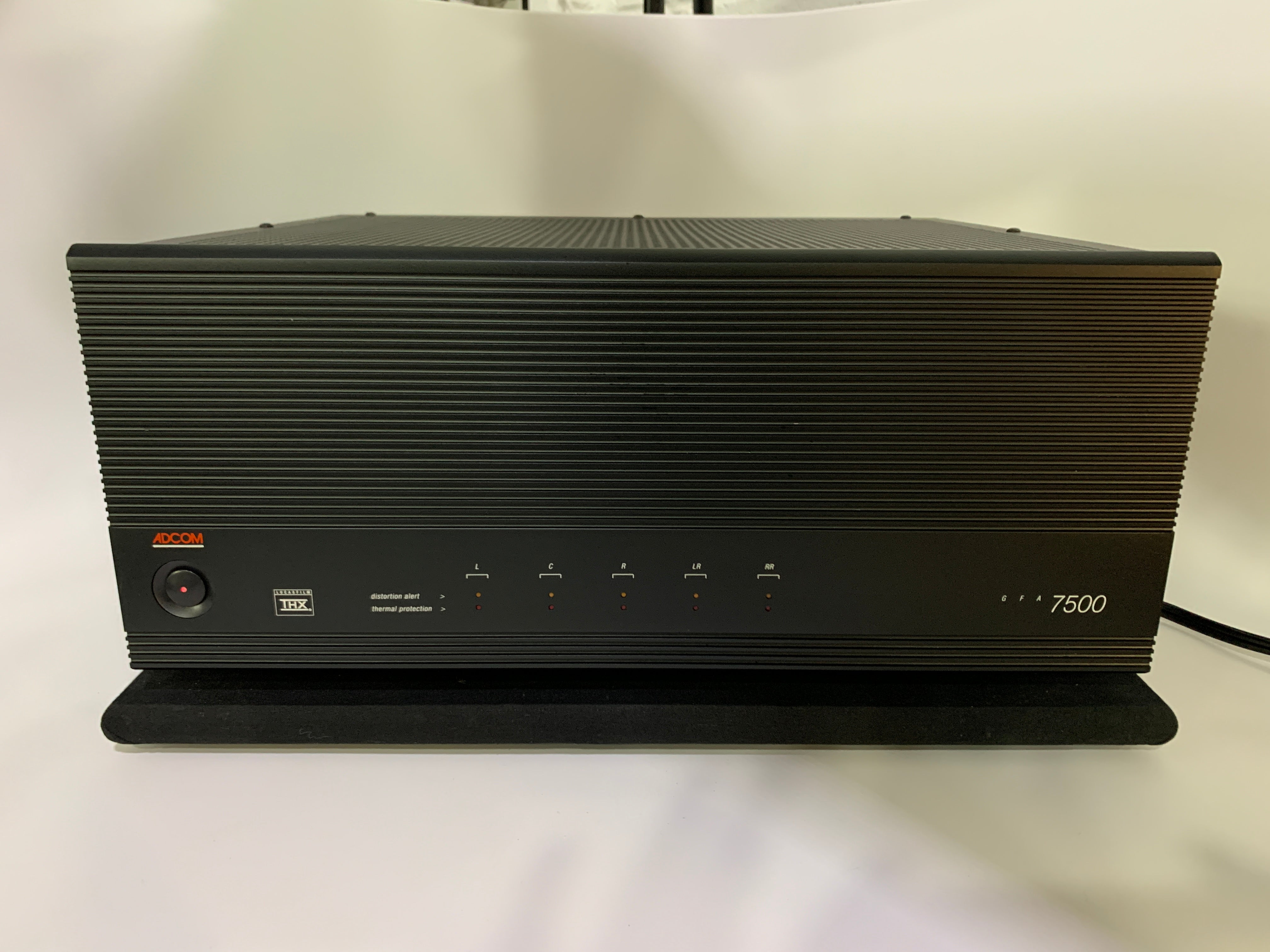 ADCOM GFA-7500 5 CHANNEL AMPLIFIER – Record Mart HiFi